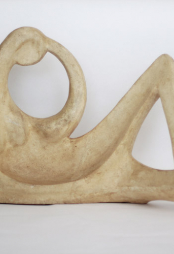 Large Abstract Reclining Woman Sculpture – Galleria62